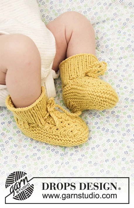 33-27 Stroll in the Park Booties van DROPS Design - Bestel hier goedkoop